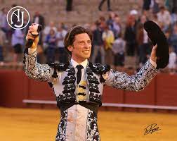 ANGEL JIMENES – Toros de Lidia